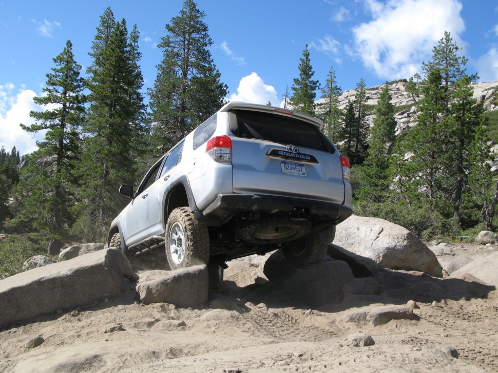 Toyota 4runner technical specifications and fuel economy